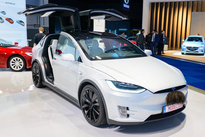 Tesla niega que el nombre de su nuevo Tesla Führer SS88 haga alusión ...